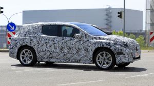 New 2022 Mercedes EQE electric SUV spied for the first time ~ station of gear
